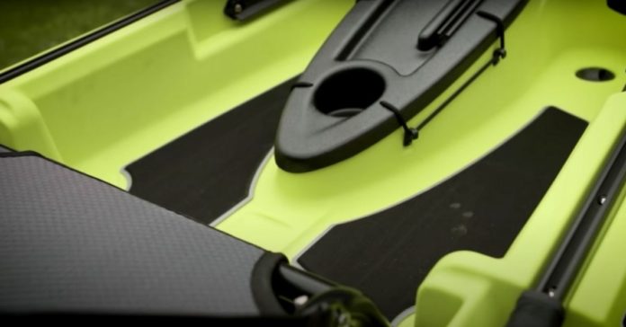 Native Watercraft Falcon 11 Recreational Kayak Review - In4adventure