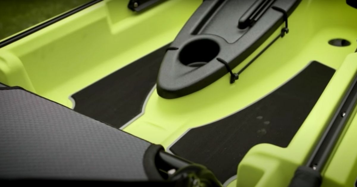 Native Watercraft Falcon 11 Recreational Kayak Review - In4adventure