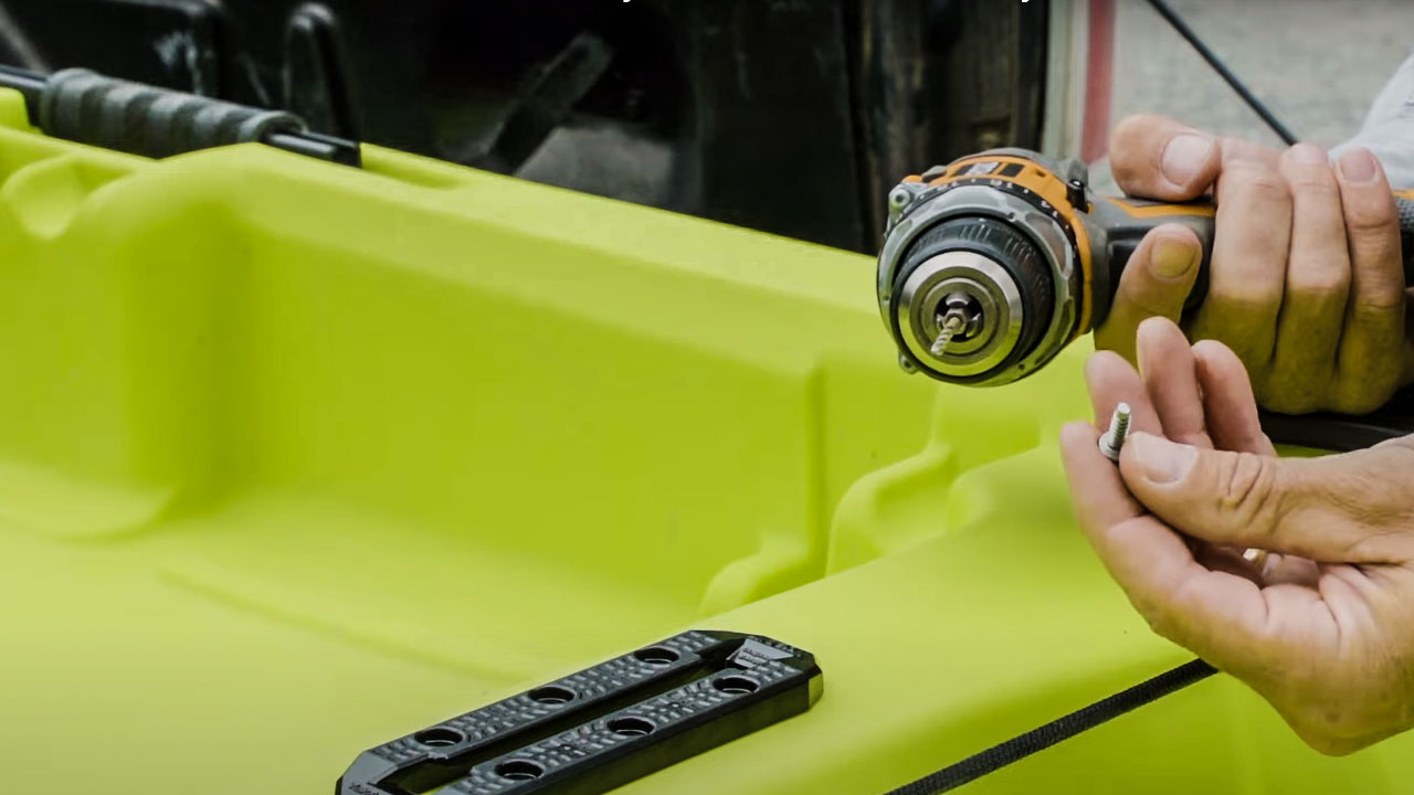 Customize Your Kayak: Mount Accessories on Your Kayak - In4adventure