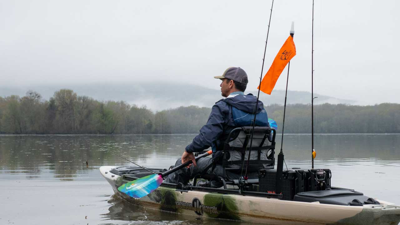 Best Paddling Tops for Kayaking and Canoeing - In4adventure