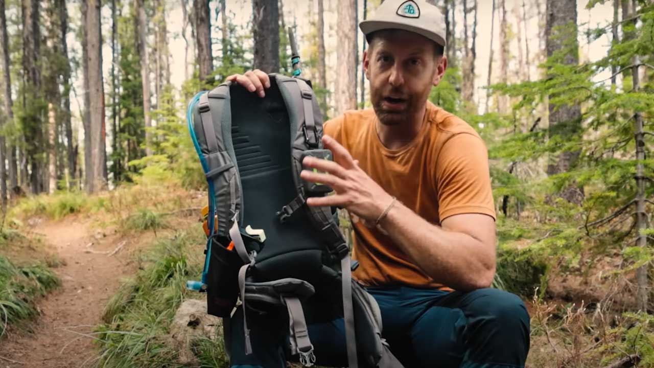 Mystery Ranch Coulee 20L Review and 30L Review - In4adventure