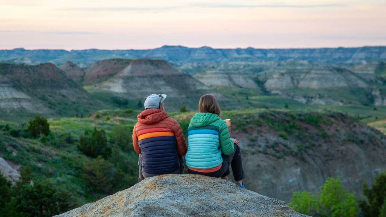 Hiking Clothes: What to Wear Hiking - In4adventure